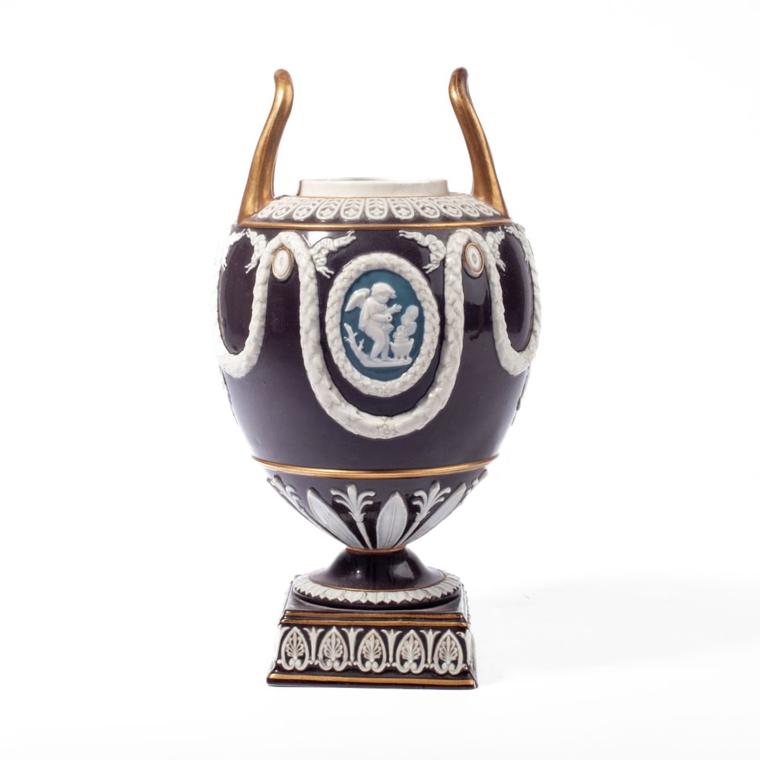 Wedgwood Victoria Ware Tricolor Handled Vase - Jun 29, 2025 | District ...
