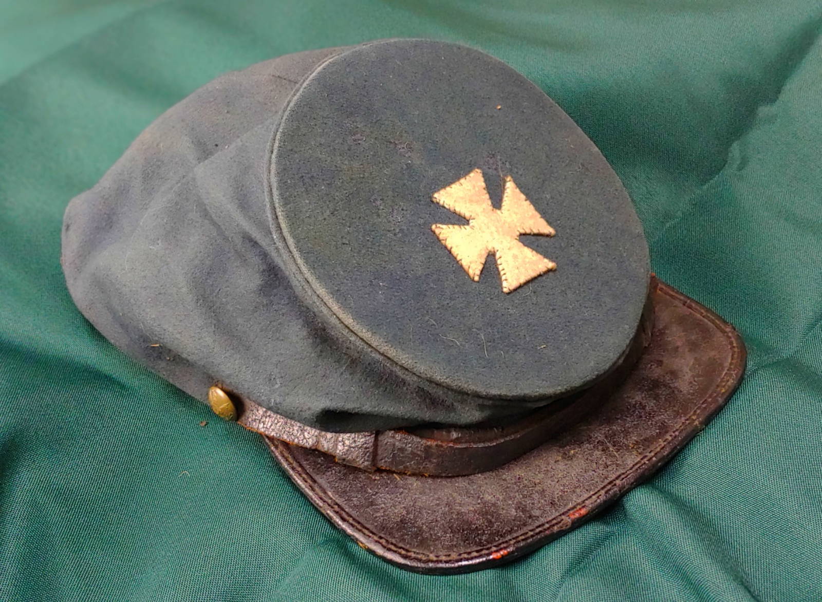 Combat Worn Civil War Forage Cap (bummer's Cap) With Insignia Auction