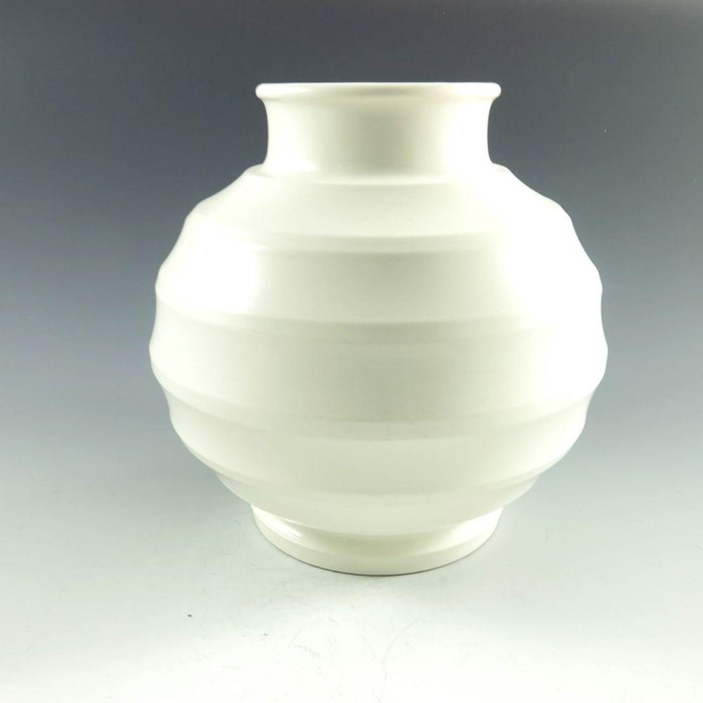 Keith Murray for Wedgwood, a Moonstone conical vase, - May 01, 2014 ...