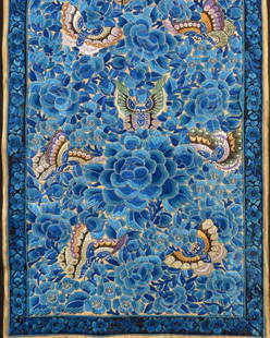 A Qing Dynasty Ma Mian Qun Silk Skirt