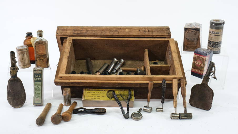 Antique Shotgun Reloading Kit