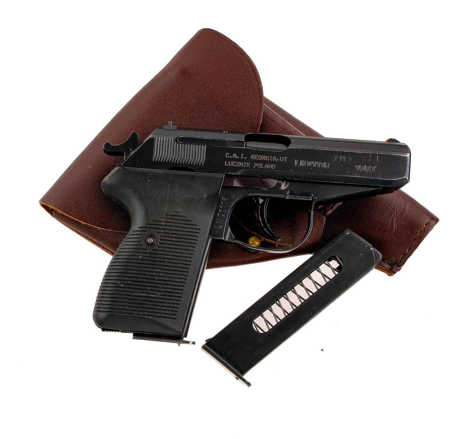 Polish Circle 11 P83 Wanad 9x18 Mak Pistol Auction