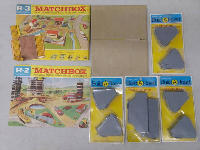 Vtg Matchbox Build A Road Packs & R 3 Roadway