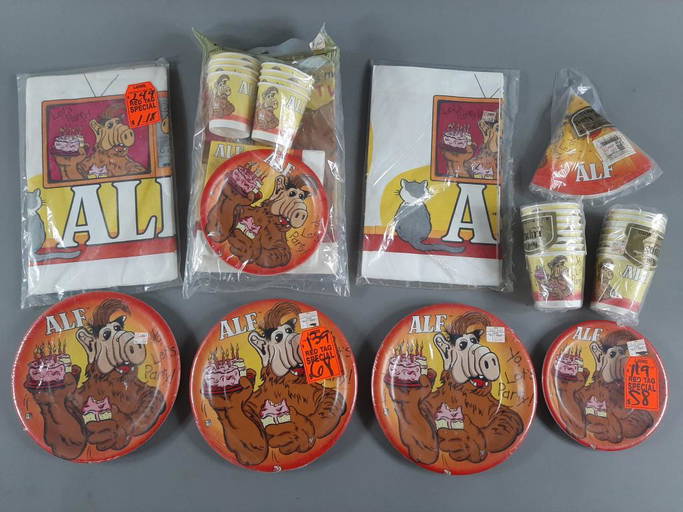 Vtg Alf Party Supply Lot Nip W/ Cups, Plates