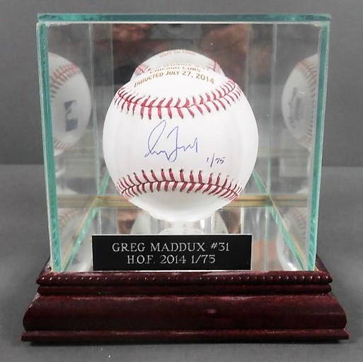 Greg Maddux Signed Baseball