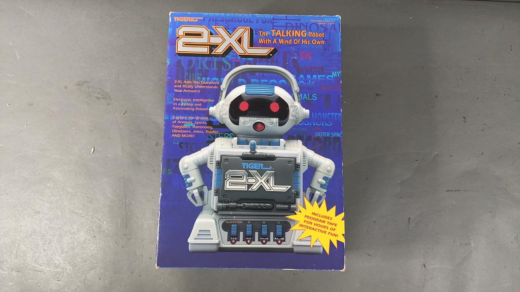 Uib 1992 Tiger 2 Xl Talking Robot