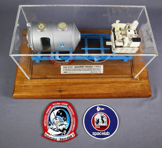 Nasa Spacelab Sts 9 Contractors Model