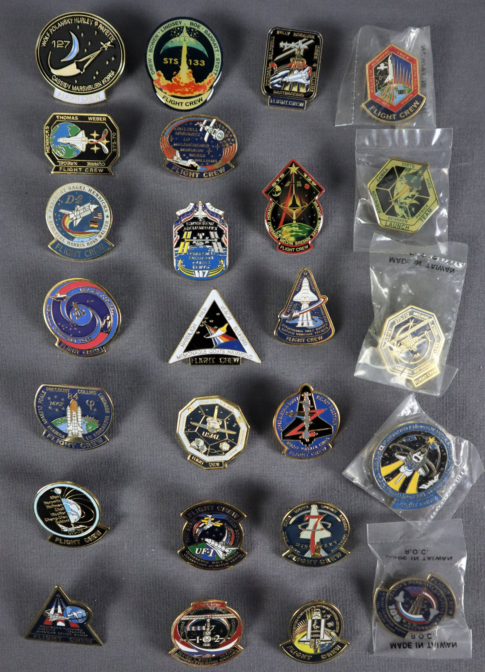 25 Different Space Shuttle Crew Pins