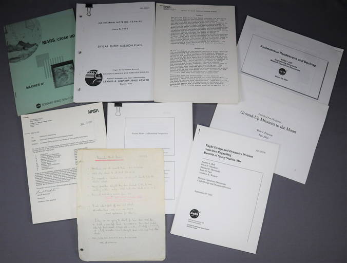 Flight Controller Handwritten Notes & Publications (#0396) on Feb 18 ...