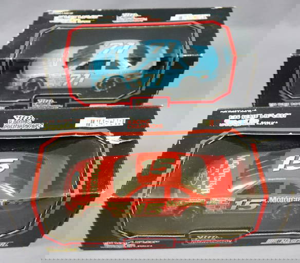 Racing Champions Stock Car Replica #15 & #71 1/24 Scale Die Cast Model Cars