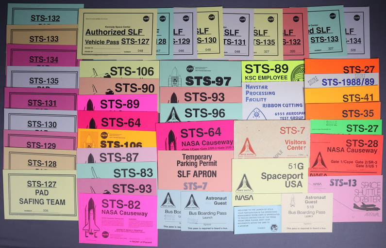 70 Original Nasa Car Passes For Launch & Access With Astronaut Guest Passes