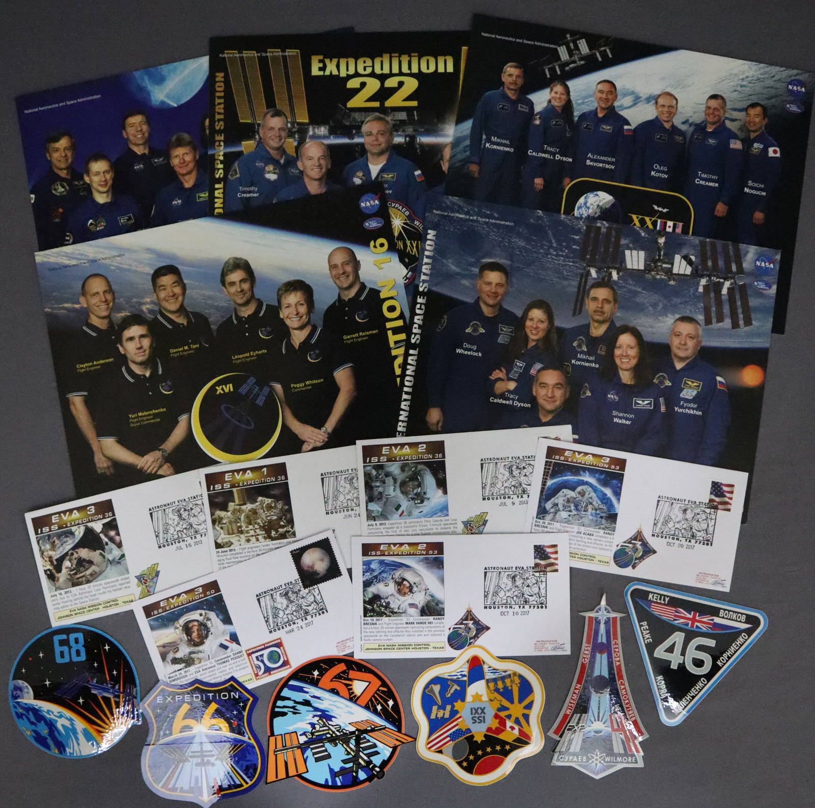 Iss Collection Official Nasa Mini Crew Posters, Covers & Decals Auction