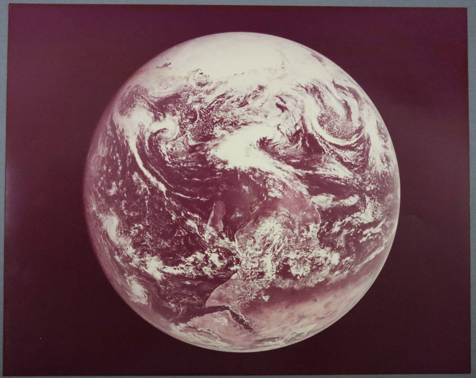 Apollo 17 "blue Marble" Earth Photograph 16" X 20" - May 04, 2024 | Bid ...