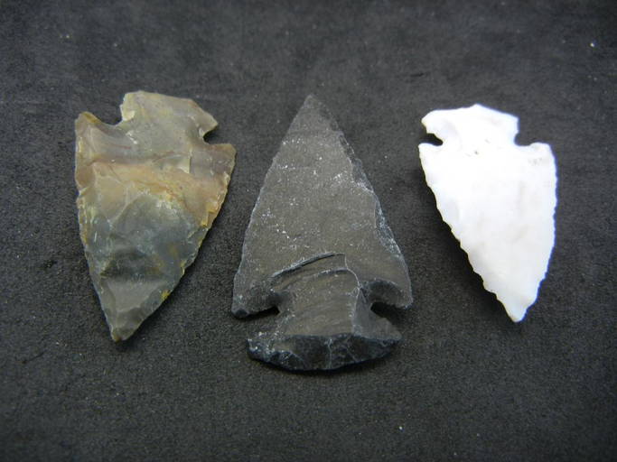 (3) Ancient Arrowheads, Hundreds Of Years Old!