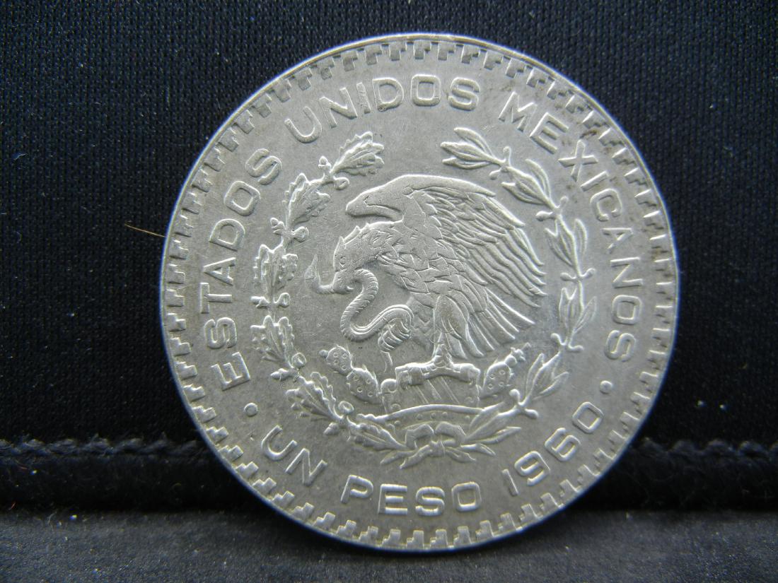 1960 Mexican Silver Un Peso, (same Size As Us Half), 59