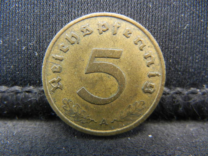 1939 A German Deutsch Reich 5 Reichspfennig "swastica"