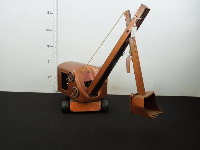 Vintage Structo Pressed Steel Toy Crane