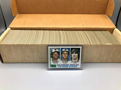 Complete 1982 Topps Baseball Cards Set