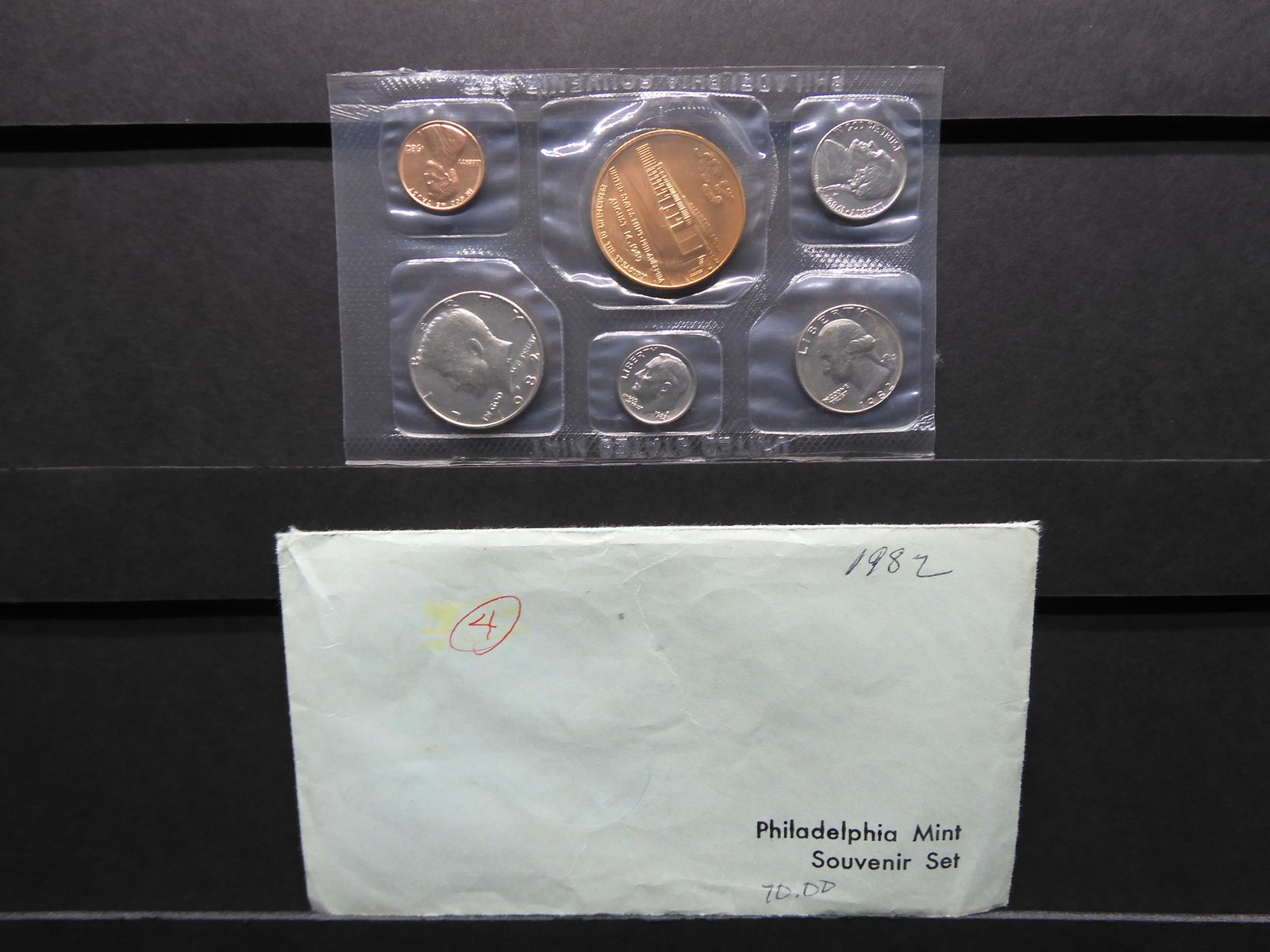 1982 P Souvenir Set Mint Set Replacement
