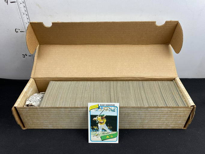 1980 Topps Baseball Complete Set - Rickey Henderson Rc (#0003c) On May