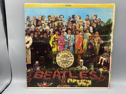 1967 The Beatles Sgt. Pepper's Lonely Hearts Club Band Vinyl Album