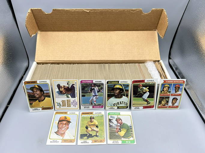 1974 Topps Baseball Complete 660 Card Set W  Bonus Complete 44 Card 