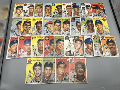 32 1954 Topps Baseball Cards
