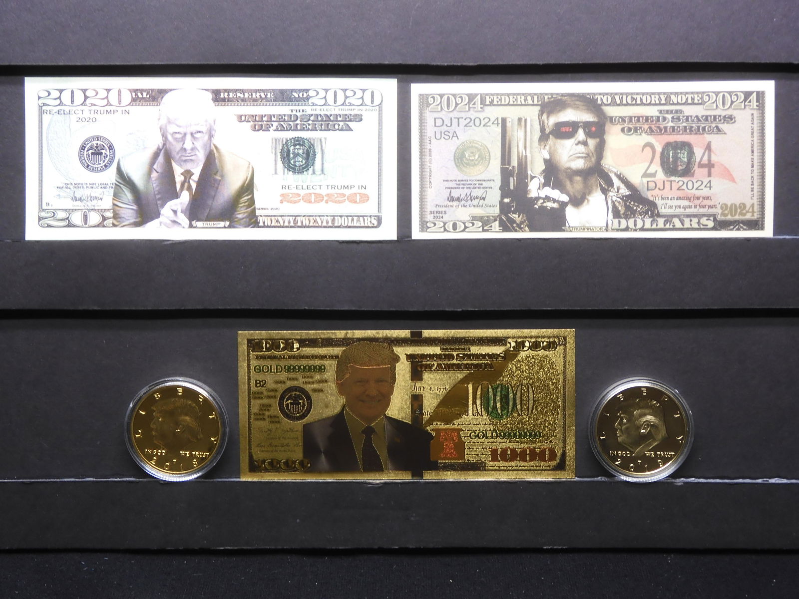 Trump Collection 2018/2019 Gold Plated Coins Plus Collectible Bills
