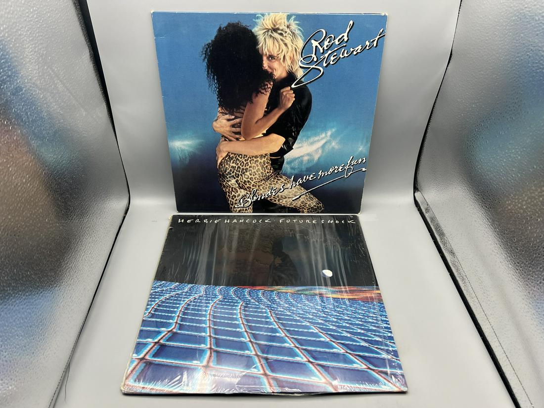Lot Of 2 Vintage Vinyl Albums Rod Stewart Blondes Have More Fun And Herbie Hancock Future