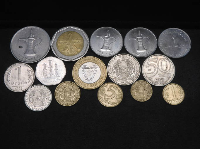 World Coins Kazakstan Tehte, Bahrain, United Arab Emirates