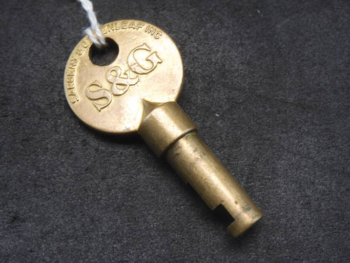 S&g Sargent & Greenleaf Inc 2920 323 Brass Key