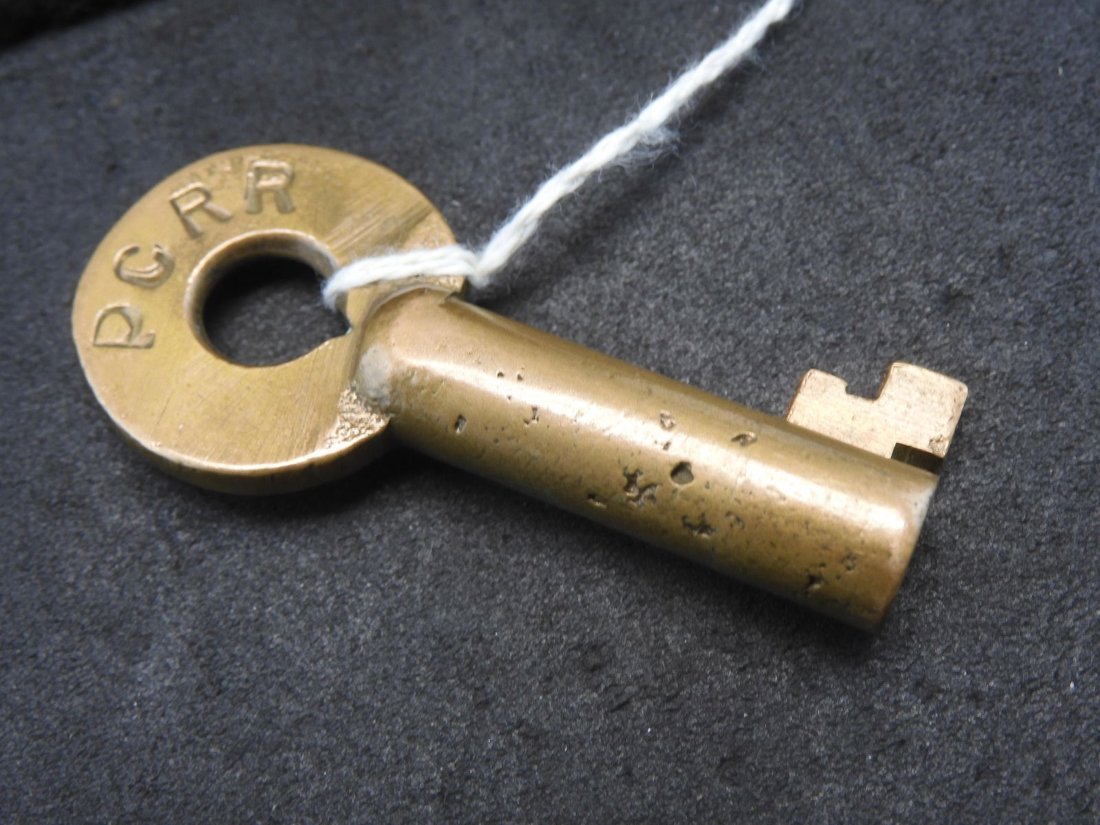 Pcrr Adlake Brass Key