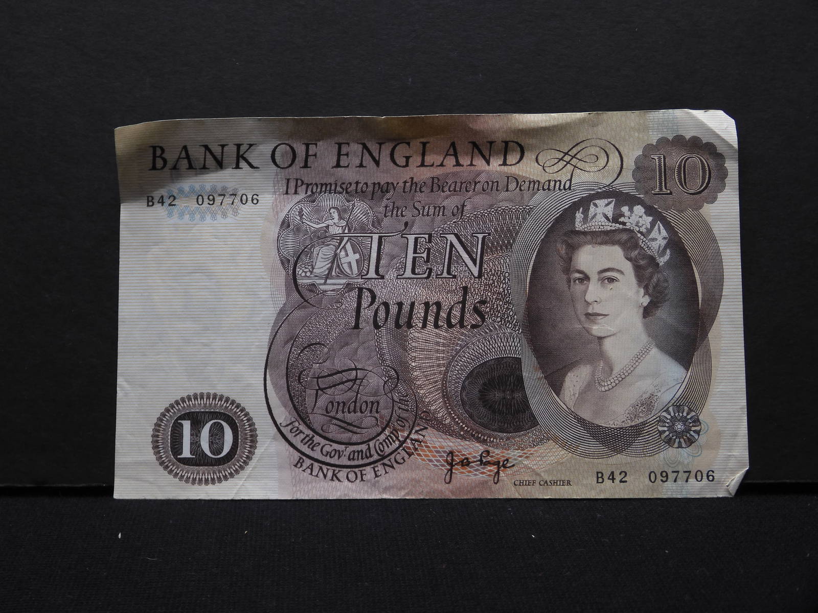 Bank Of England 10 Pound Note Auction