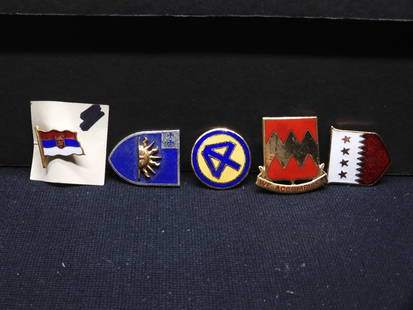 5 Assorted Wwii Era U.s. Military Insignias