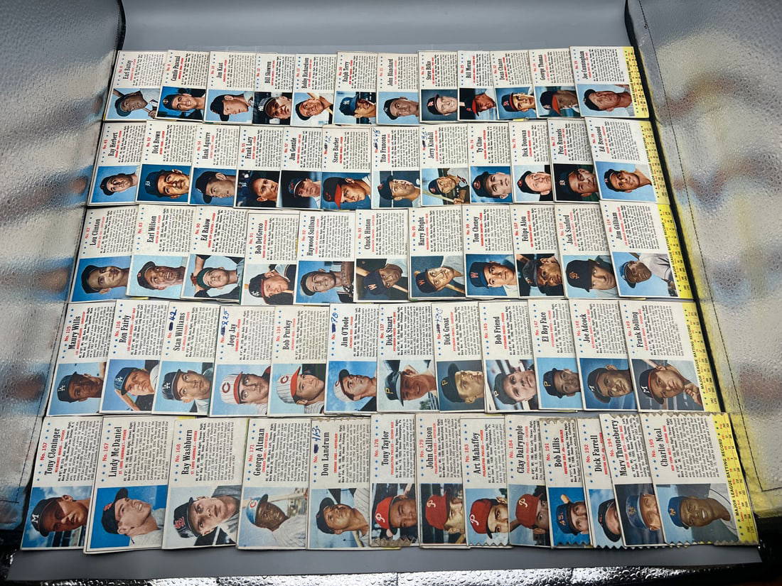 Lot Of (60) 1963 Post Cereal Baseball Cards - Varying Conditions Auction