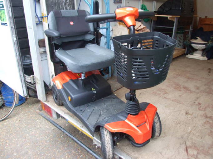 Strider Sport Mobility Scooter With Key And Charger