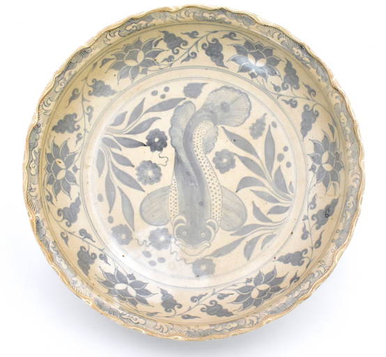 Large Annamese Blue & White Fish Charger,15/16th C
