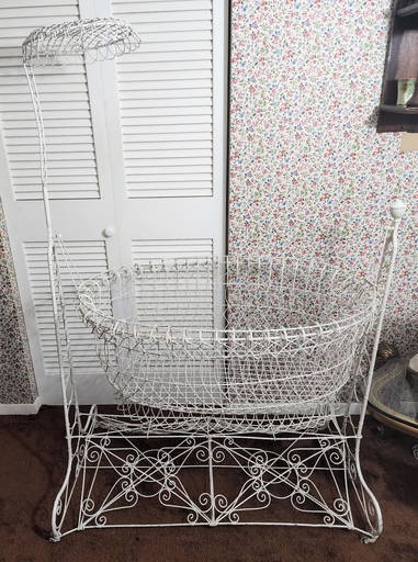 VICTORIAN WIRE CRADLE WITH PARASOL (#0240) on Sep 21, 2022 | The Ohio ...