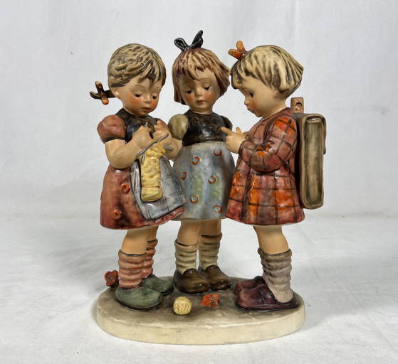 Goebel Hummel School Girls