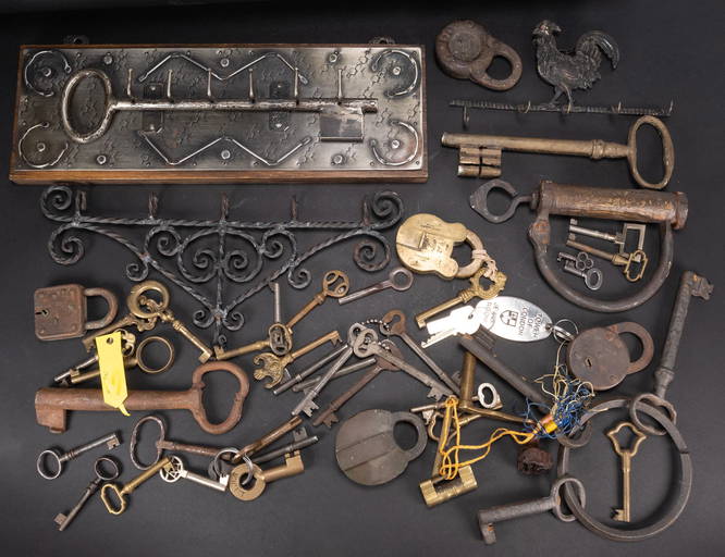 Antique Keys Rack Barrel Pad Lock Etc Lot