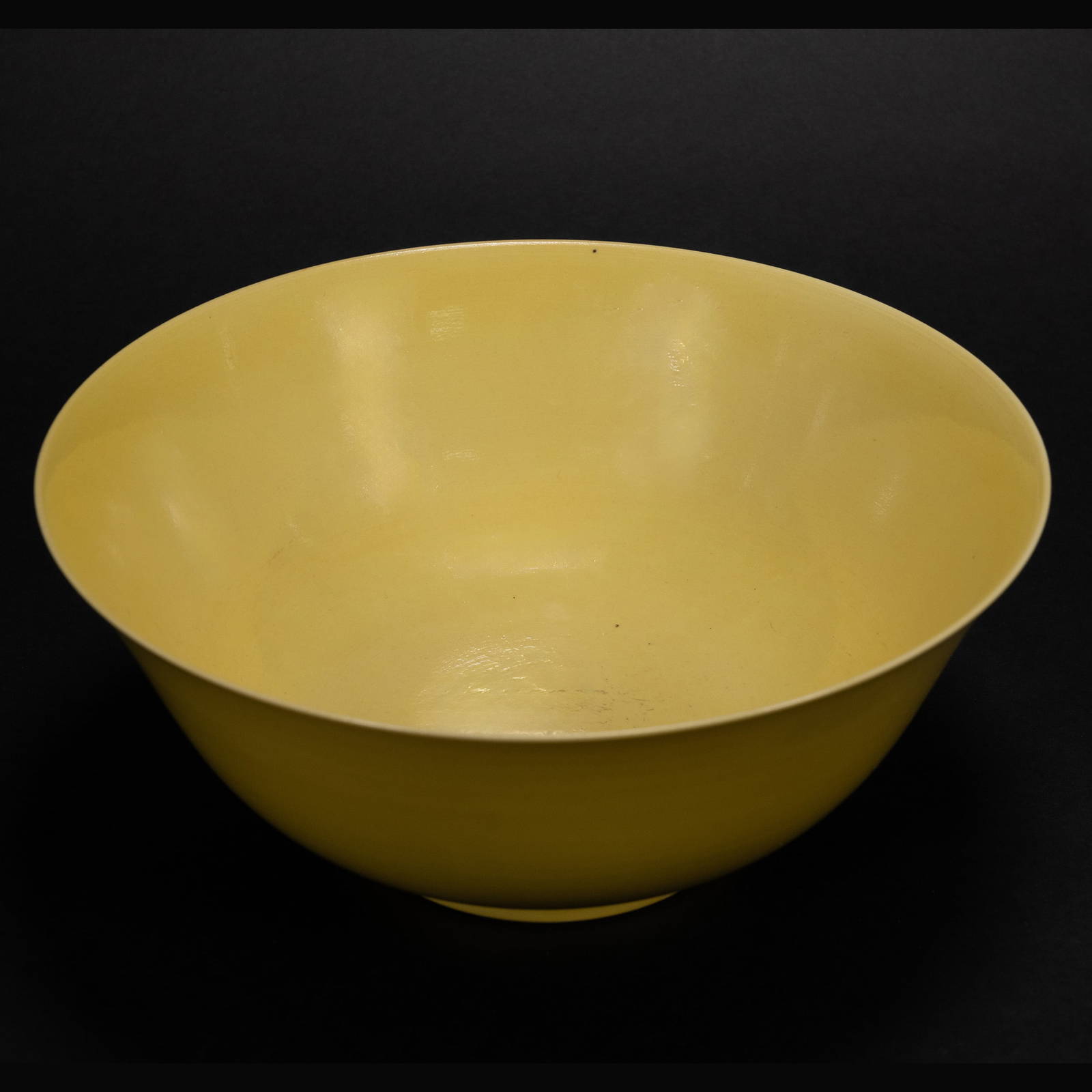 Chinese Qing Quangxu Imperial Yellow Glazed Bowl Auction