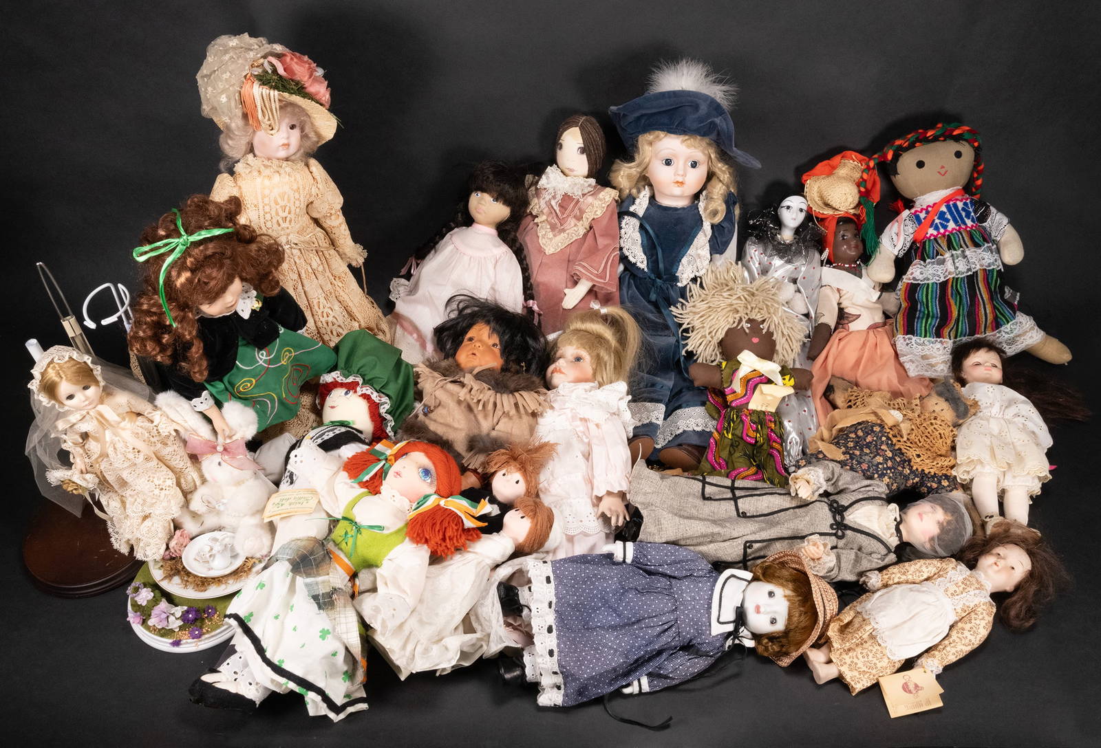 Large Doll Collection Lot Polly Nassim Phyllis Parkins Madame Alexander ...