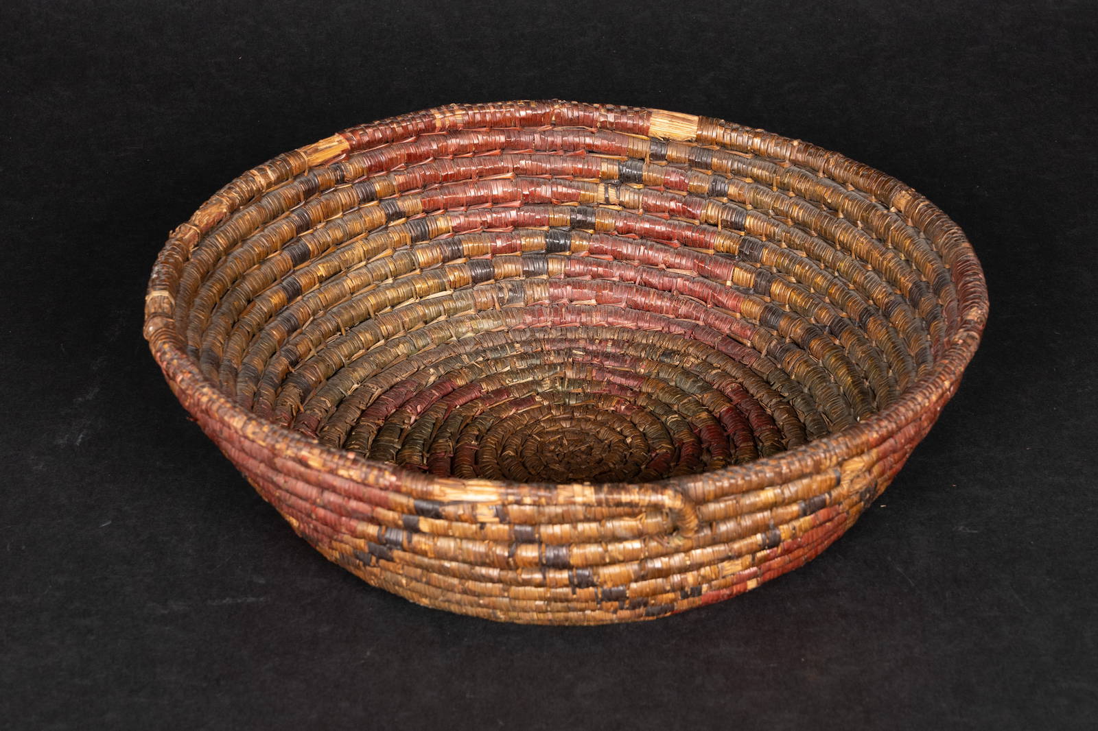 Native American Maidu Tribe Basket Auction