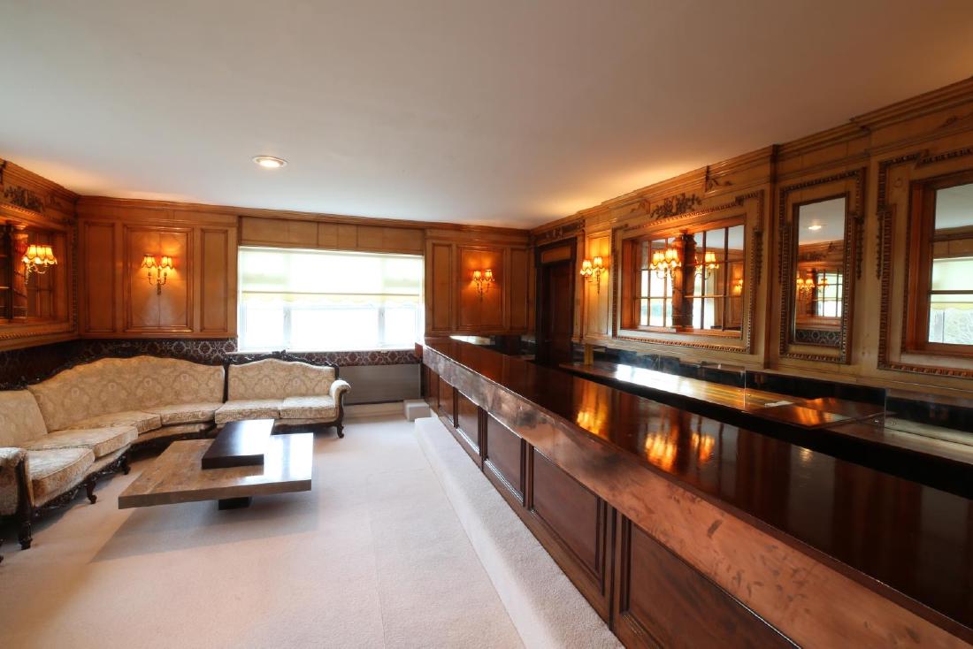 Extremely rare and exceptional maple panelling in the - May 01, 2019 ...