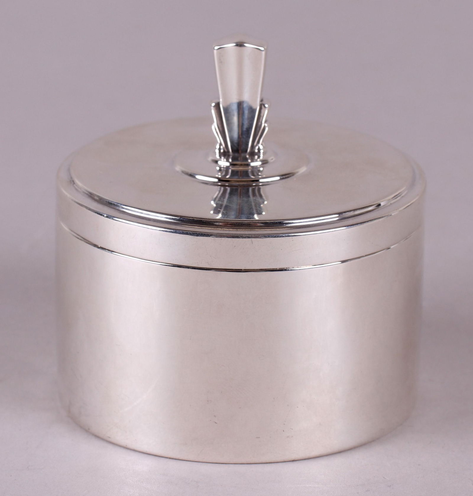 A Georg Jensen Covered Sterling Box - Mar 16, 2020 | Locati, LLC in PA