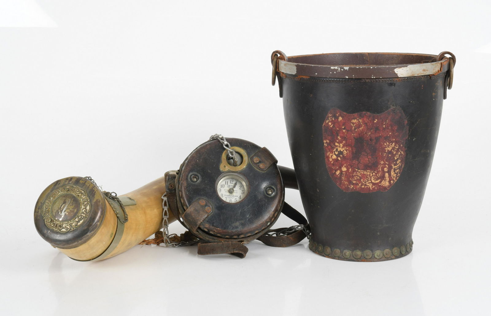 Estate Lot: Decorative And Domestic Objects