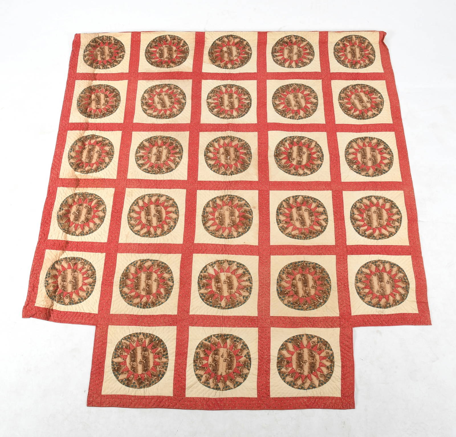 American Calico 'mariner's Compass' Pieced Counterpane Quilt, Mid 19th ...