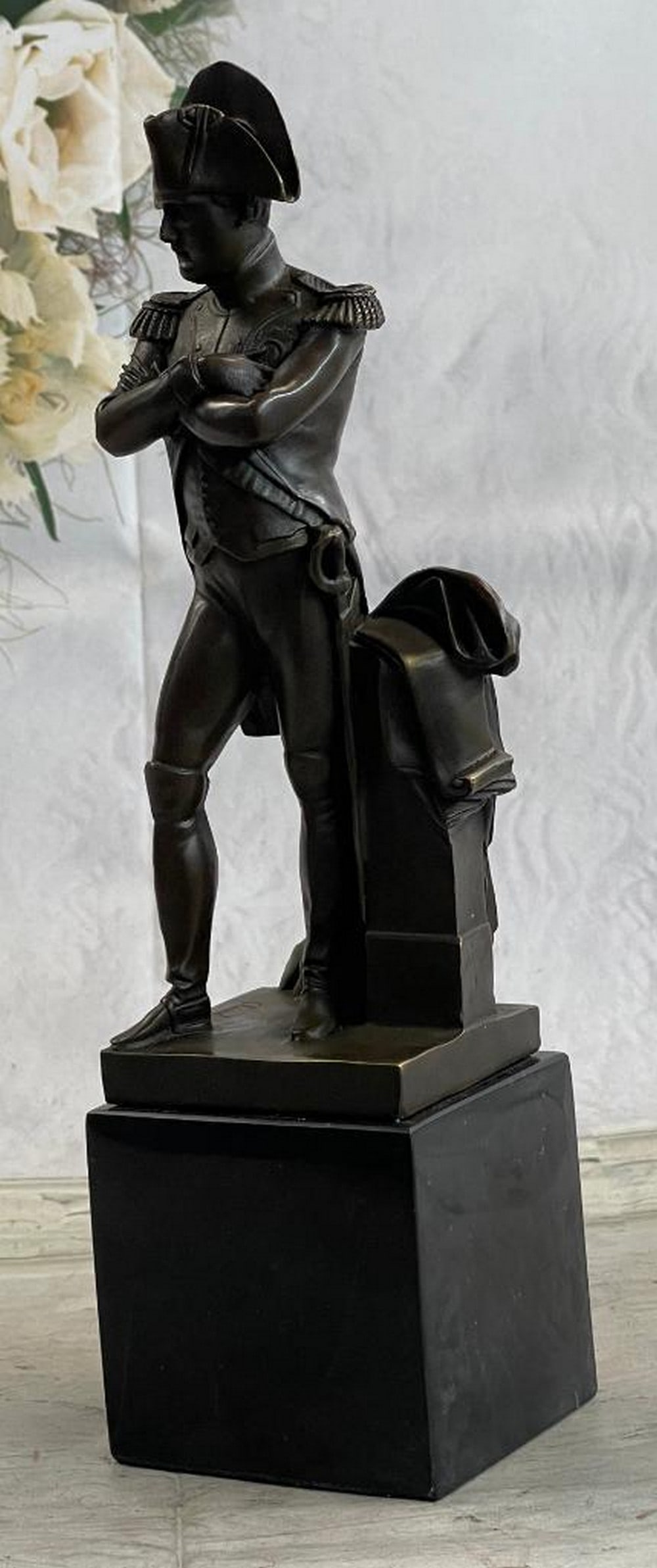 Handmade French Commander Napoleon Bonaparte Military Bronze Statue Auction