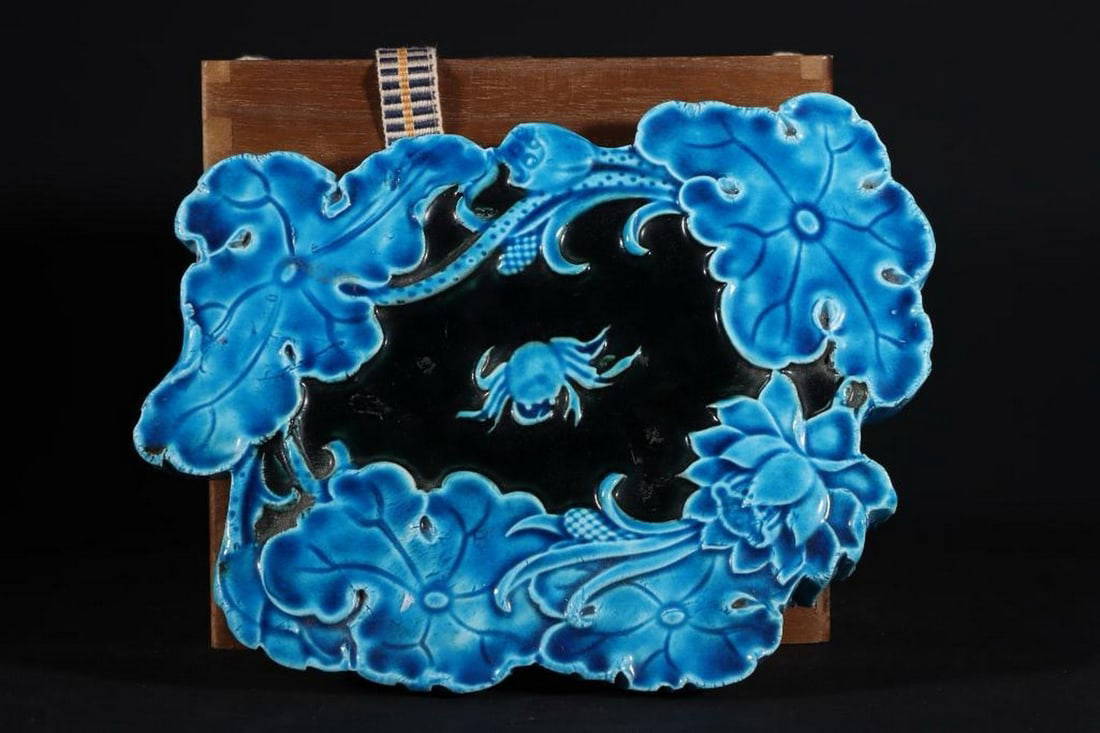 Qing Dynasty Peacock Blue Glaze Bionic Porcelain Lotus Dish Auction