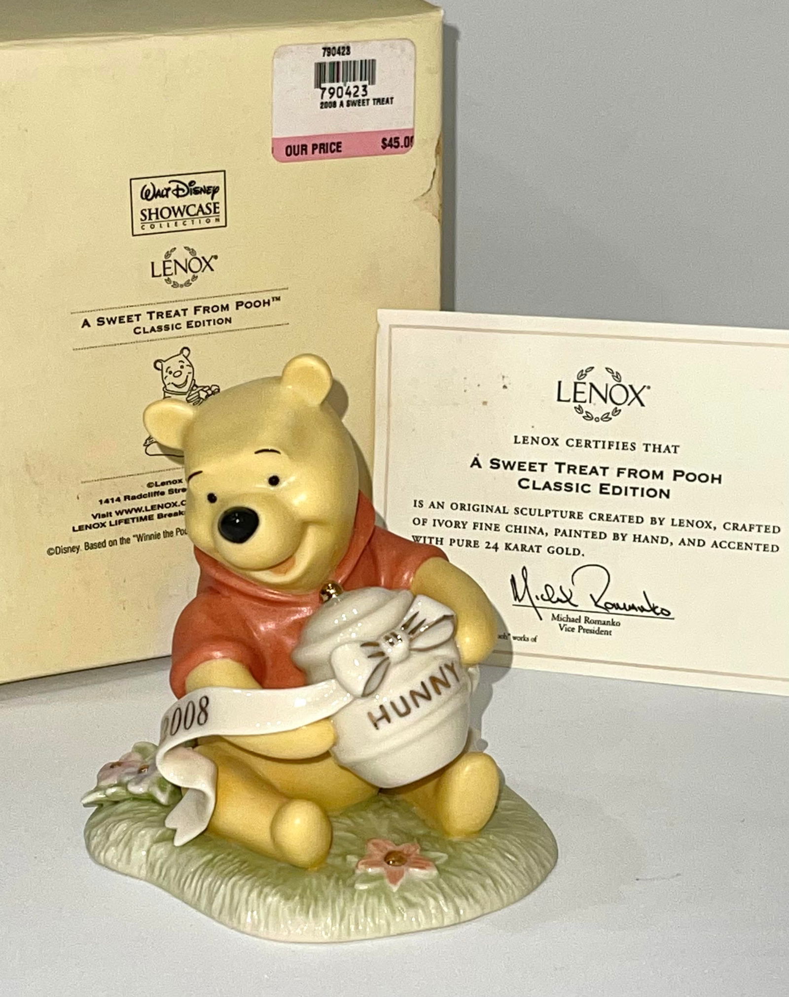Lenox Disney Showcase Collection Winnie The Pooh Auction